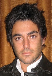 Mohammad Reza Golzar - actor, writer, camera