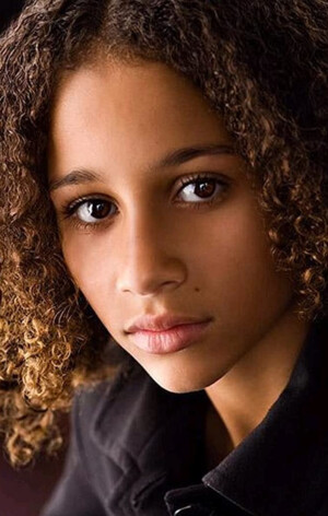 Alexis Llewellyn - actress - biography, photo, best movies and TV shows