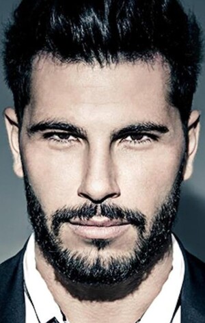 Uriel del Toro - actor - biography, photo, best movies and TV shows