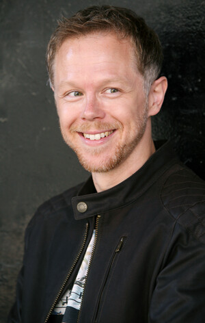 Steven Kynman - actor, writer, dubbing: english