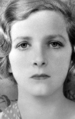 Gladys Cooper - actress - biography, photo, best movies and TV shows
