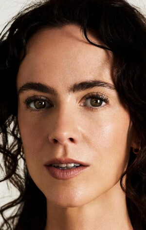 Amy Manson - actress - biography, photo, best movies and TV shows