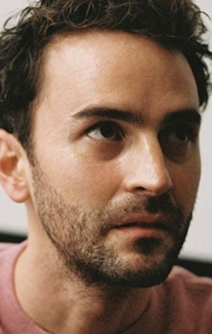 Fernando Flores - actor - biography, photo, best movies and TV shows