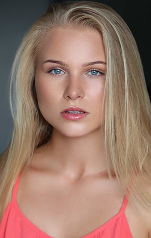 Danielle Nichols's Instagram, Twitter & Facebook on IDCrawl