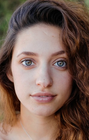 Miriam Moss - actress - biography, photo, best movies and TV shows