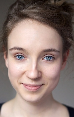 Holly Cartwright's Instagram, Twitter & Facebook on IDCrawl