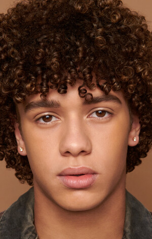 Nathaniel Buescher - actor - biography, photo, best movies and TV shows