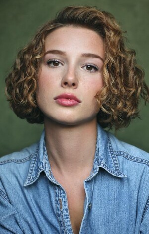 Lizzie Back - actress - biography, photo, best movies and TV shows