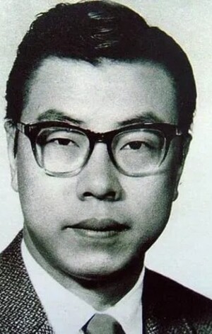 Han Hsiang Li - director, writer, producer, actor, designer, author
