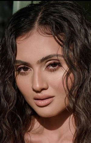 Janki Bodiwala - actress - biography, photo, best movies and TV shows