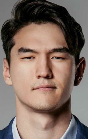 Нурлан Сабуров - актёр, сценарист, продюсер