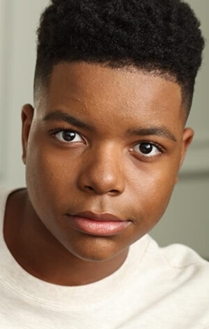 Elijah M. Cooper - actor - biography, photo, best movies and TV shows