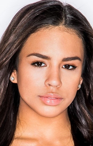 Autumn Falls - actress - biography, photo, best movies and TV shows