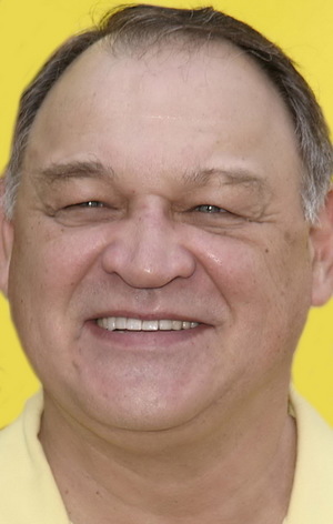 Ed O'Ross - actor, producer, dubbing: english