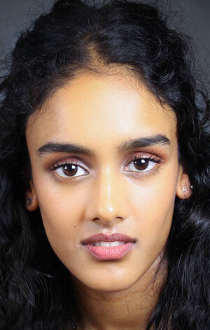 Shabana Azeez - actress - biography, photo, best movies and TV shows