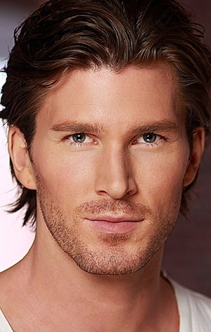 Christopher Russell - actor - biography, photo, best movies and TV shows