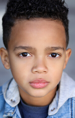 Лео Абело Перри - актёр - биография, фото, лучшие фильмы и сериалы