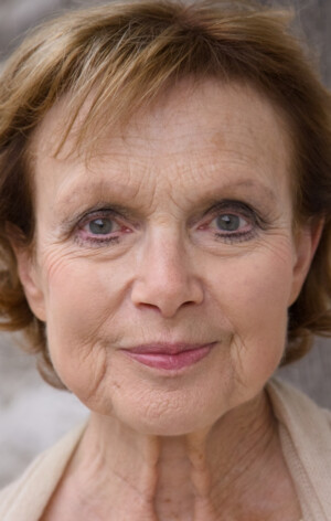 Madeline Smith Two Ronnies