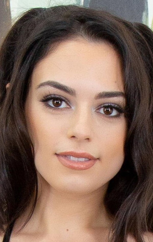 Sophia Burns - actress - biography, photo, best movies and TV shows