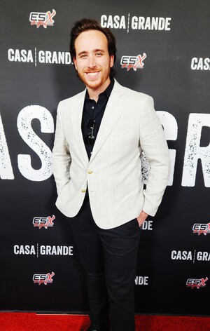 Коннор Томас - режисер, сценарист, продюсер