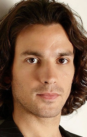 Santiago Cabrera - actor - biography, photo, best movies and TV shows