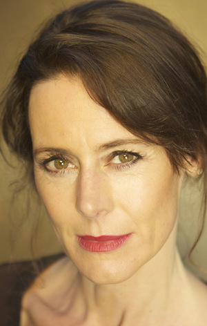 Julie Howland's Instagram, Twitter & Facebook on IDCrawl