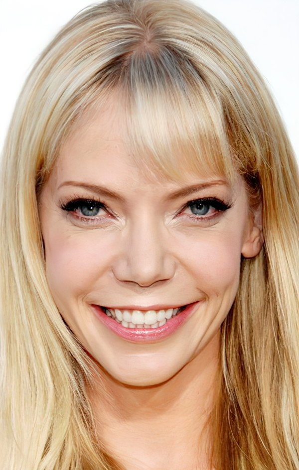 Riki Lindhome - actress, writer, director, composer, producer