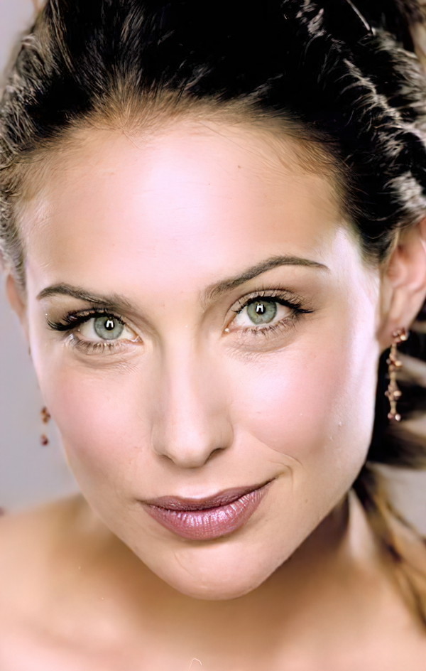 Screenshots - Claire Forlani