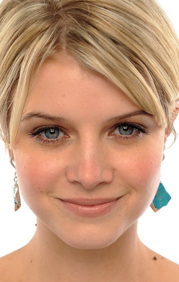 Sarah Jones - actress - biography, photo, best movies and TV shows