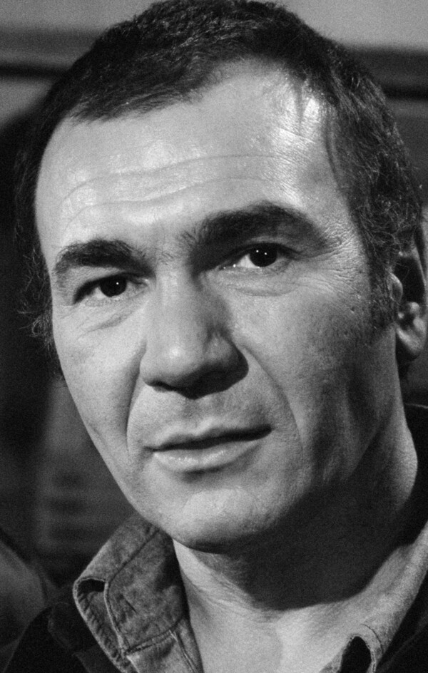 John Colicos - actor - biography, photo, best movies and TV shows