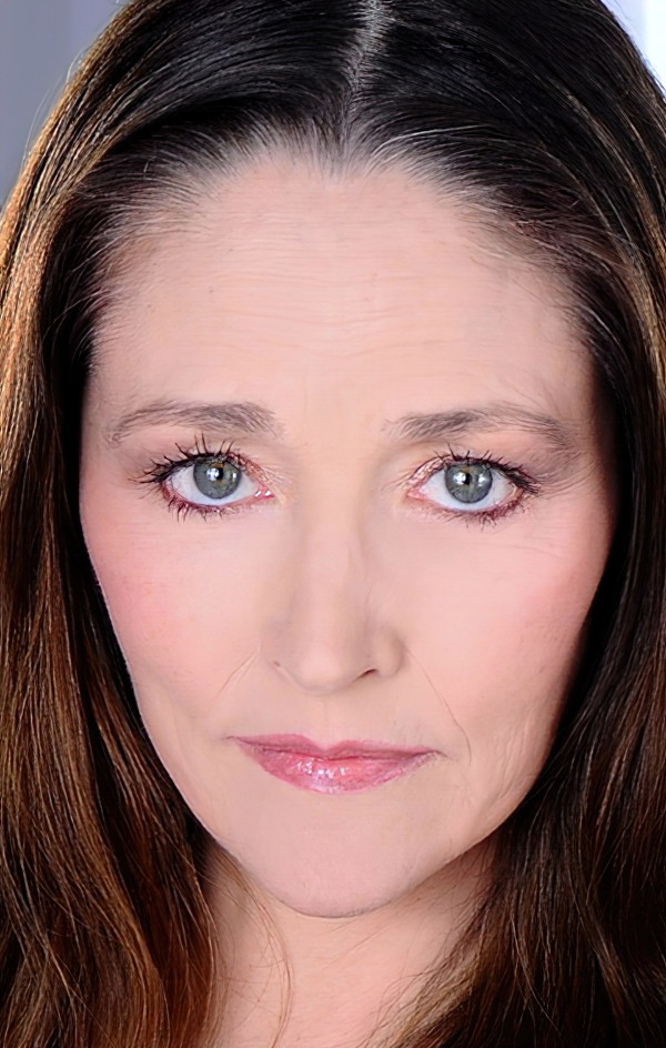 Facts - Olivia Hussey - Wiki: Biography