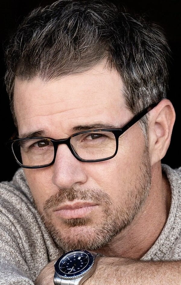 Derek Phillips - actor - biography, photo, best movies and TV shows