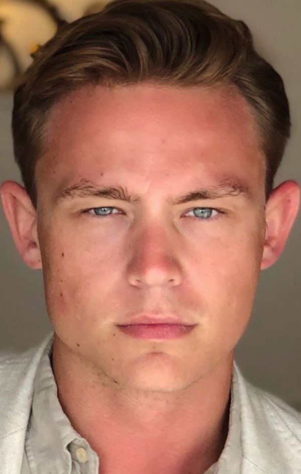 Dennis Mojen - actor - biography, photo, best movies and TV shows