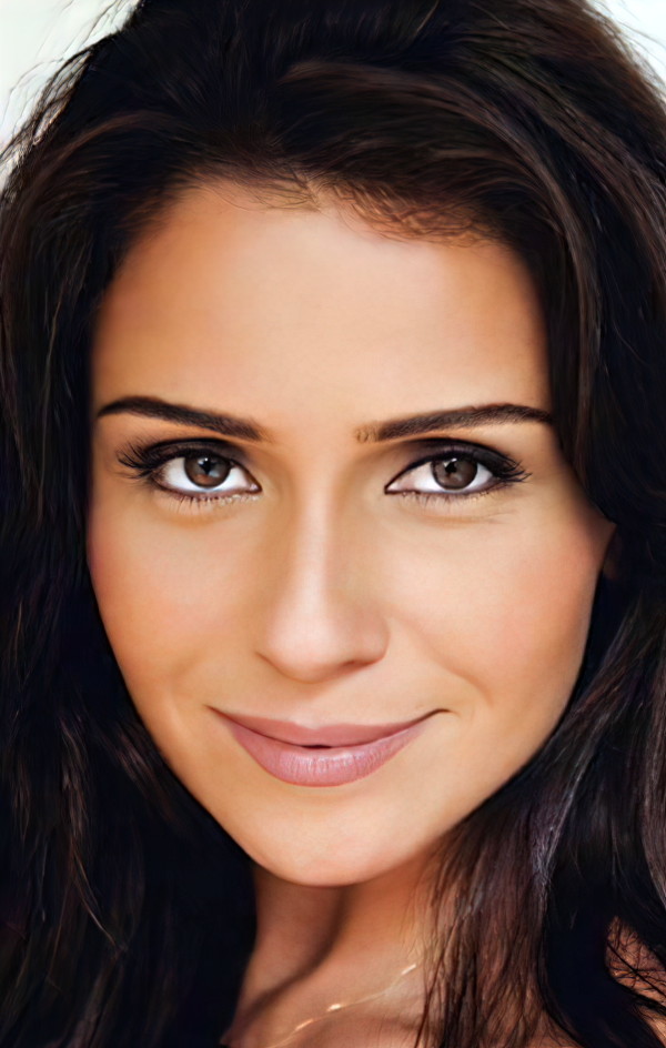 Giovanna Antonelli - actress, producer