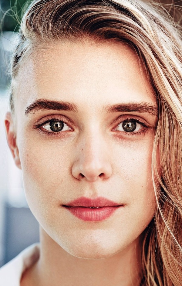 Gaia Weiss - actress - biography, photo, best movies and TV shows