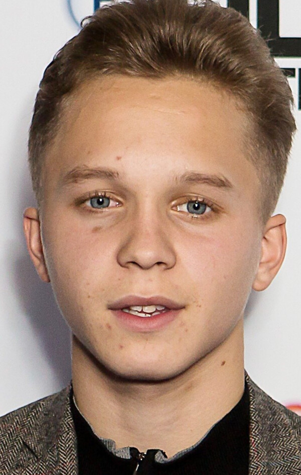 Daniel Huttlestone - actor - biography, photo, best movies and TV shows