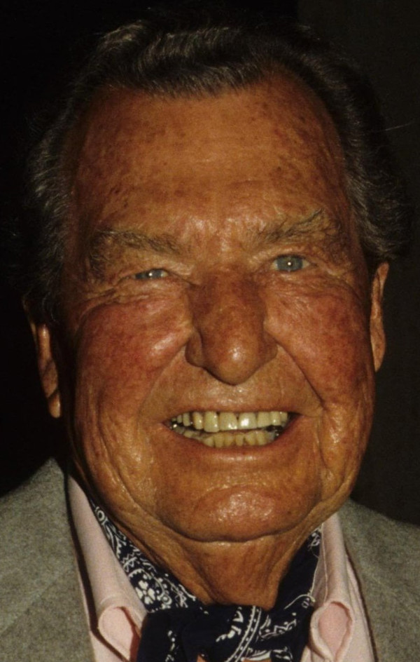 Phil Harris - actor, composer - biography, photo, best movies and TV shows