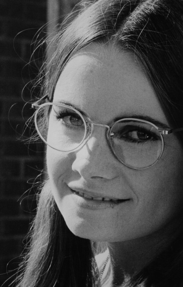 Dianne Hull - actress - biography, photo, best movies and TV shows