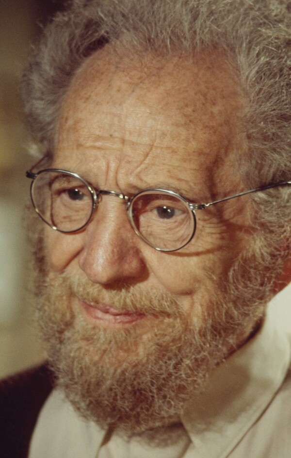 Sam Jaffe - actor - biography, photo, best movies and TV shows