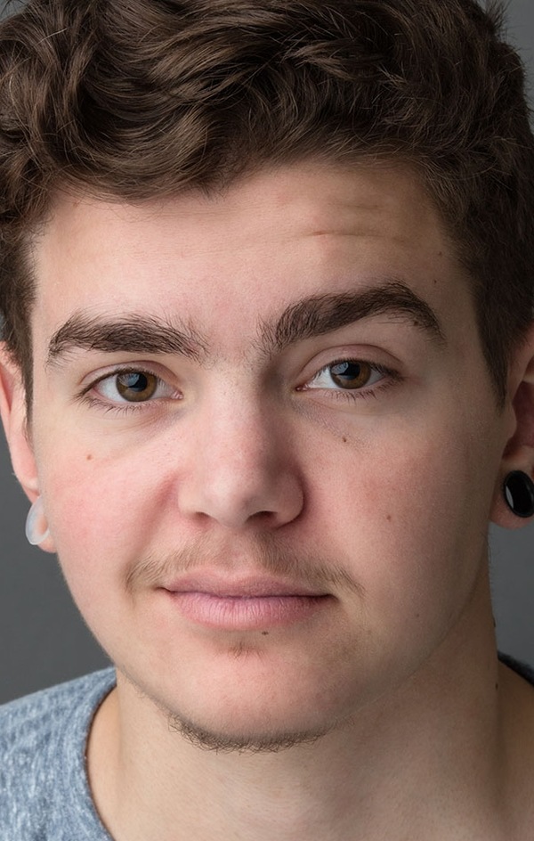 Elliot Fletcher - actor - biography, photo, best movies and TV shows