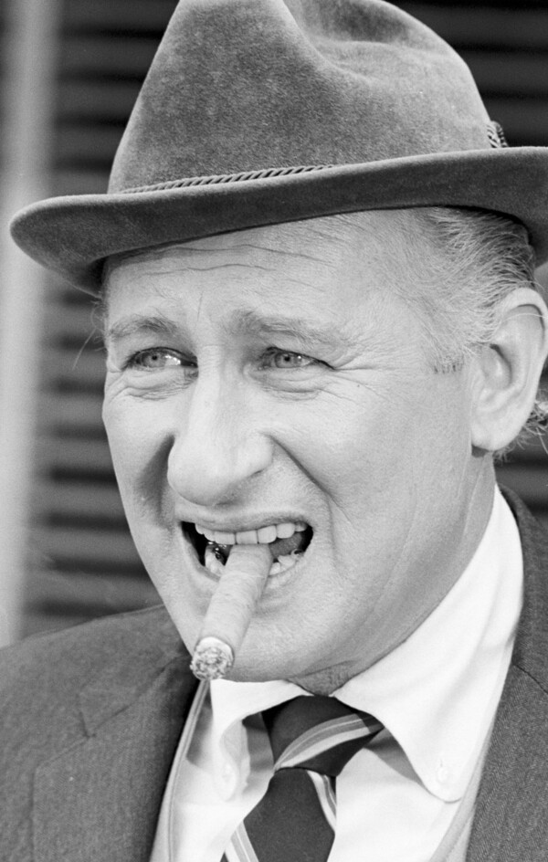 Carl Ballantine - actor - biography, photo, best movies and TV shows