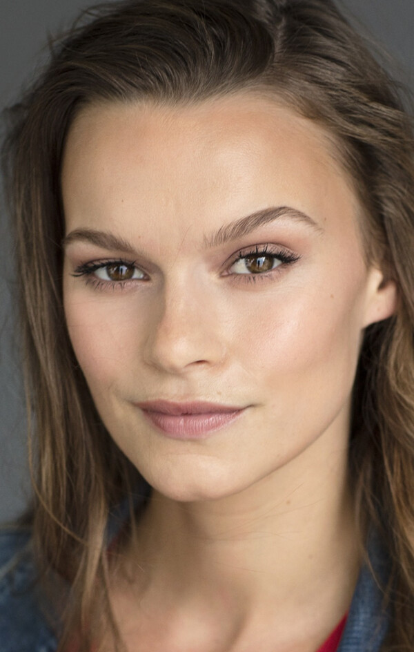 Anna-Maree Thomas - actress - biography, photo, best movies and TV shows