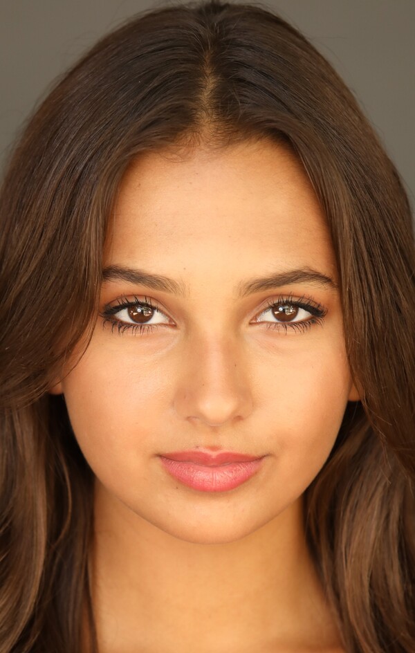 Arianna Rivas - actress - biography, photo, best movies and TV shows