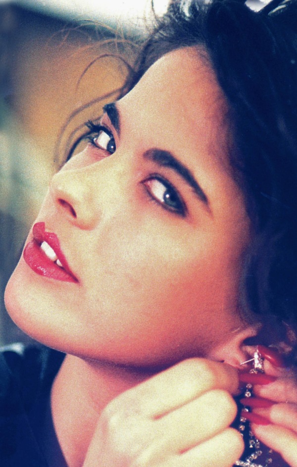 Angelica Bella - actress - biography, photo, best movies and TV shows