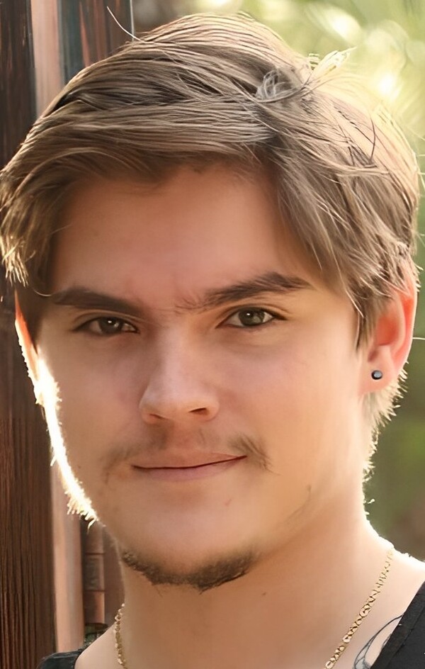 Tyler Cruise - actor - biography, photo, best movies and TV shows