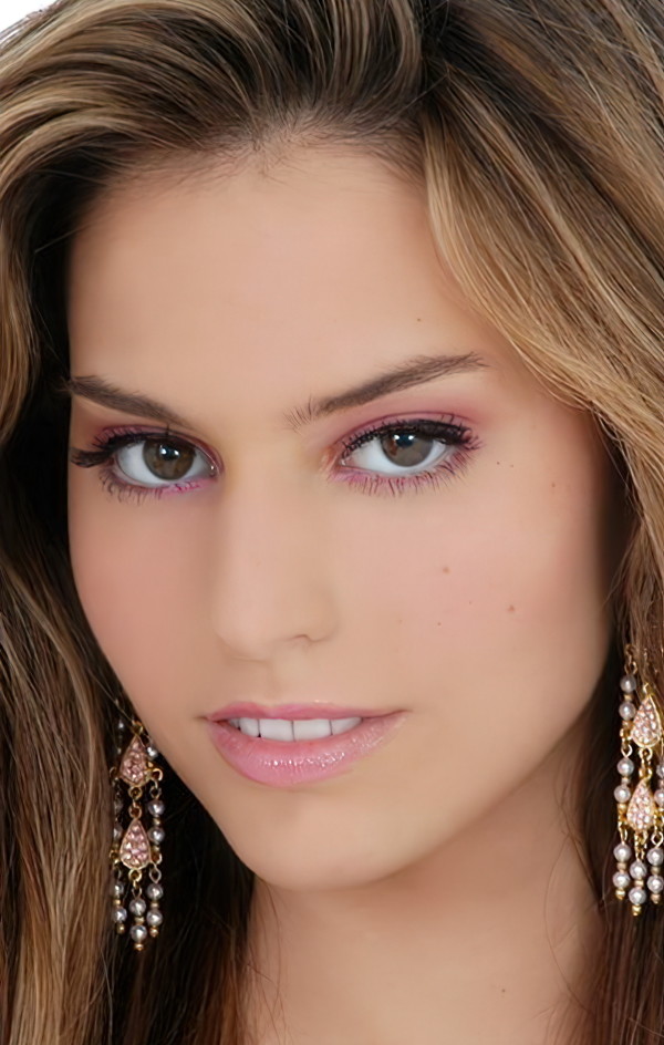 Genesis Rodriguez - actress - biography, photo, best movies and TV shows