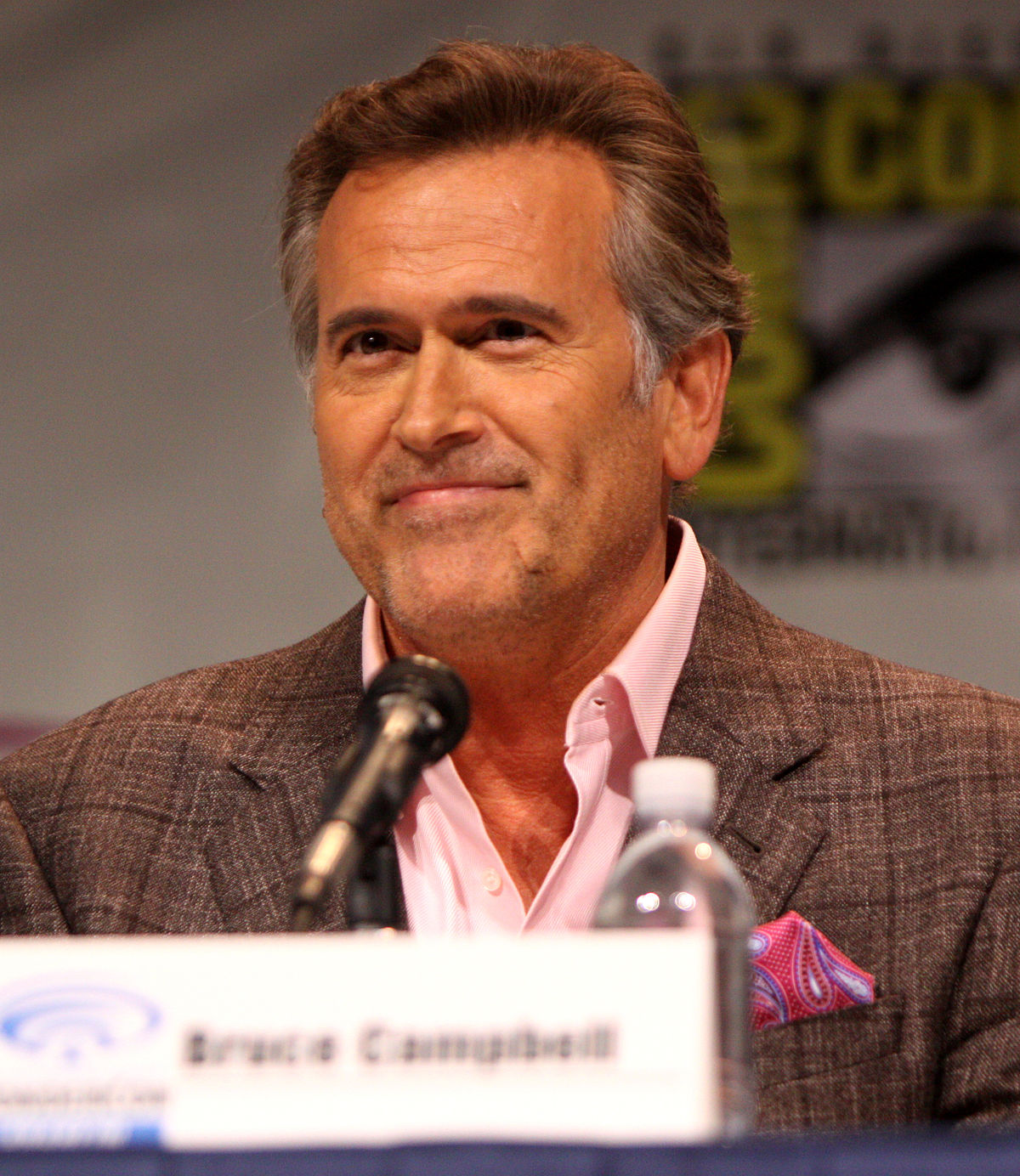 Bruce Campbell - actor, director, producer, writer, editor, camera ...