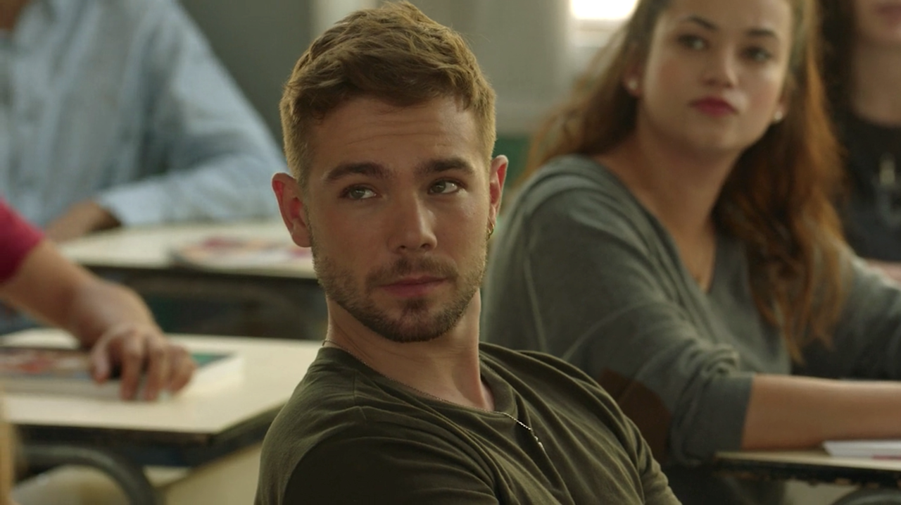 Carlos Cuevas - actor - biography, photo, best movies and TV shows