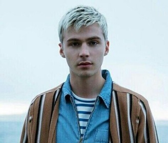 Miles Heizer - actor - biography, photo, best movies and TV shows