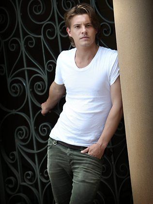 Xavier Samuel - actor - biography, photo, best movies and TV shows